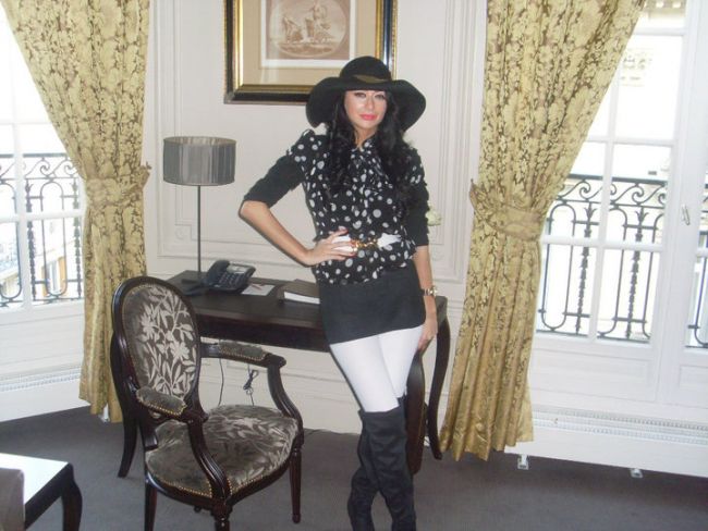 Denisa de la Bambi s-a intalnit cu Geri Halliwell la Paris SUPER ...