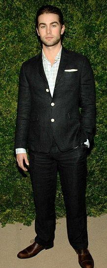 Kim, Leighton si Christina - cele mai tari outfituri de la premiile ...