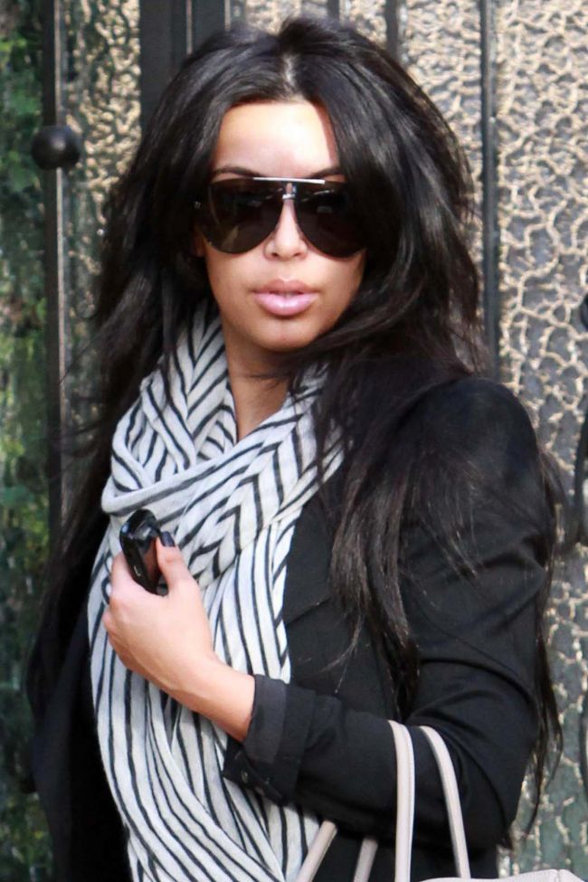 Kim Kardashian, cu fata deformata pentru a doua oara | Perfecte.ro