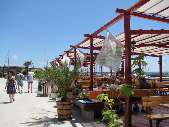 Balcic - destinatia perfecta pentru un weekend de vara! Vezi de ce ...