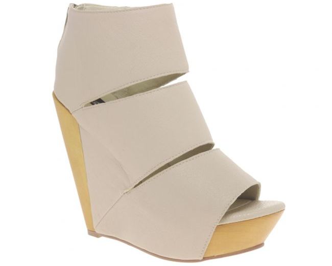 Platforme care creeaza iluzia de tocuri. Le-ai purta? | Perfecte.ro