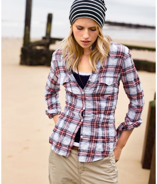 SHOPPING DE VEDETA: Preferatele Laurei Cosoi in aceasta toamna ...